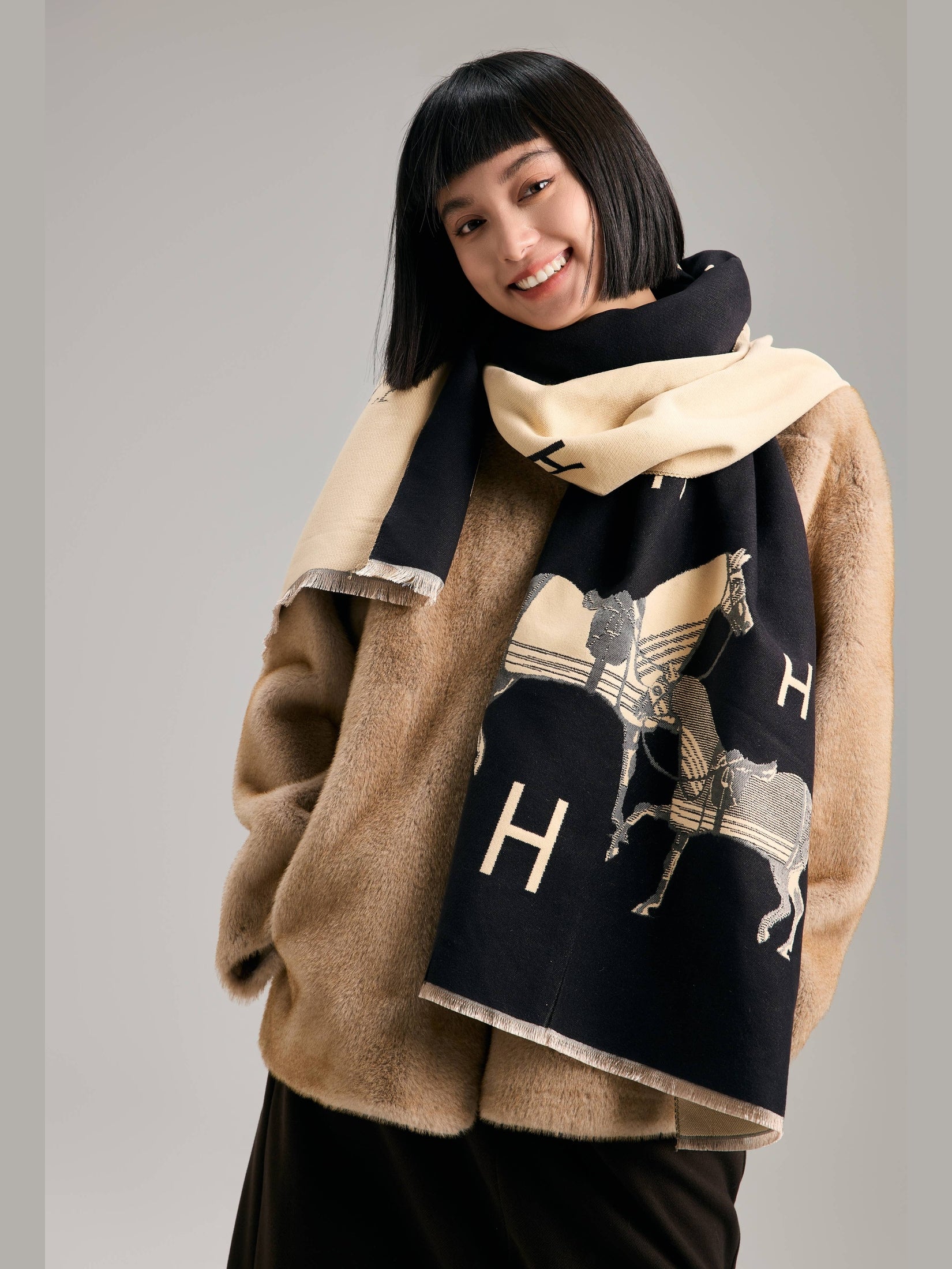 Equestrian Black and Cream Cashmere-Feel Wrap – Bo & Company
